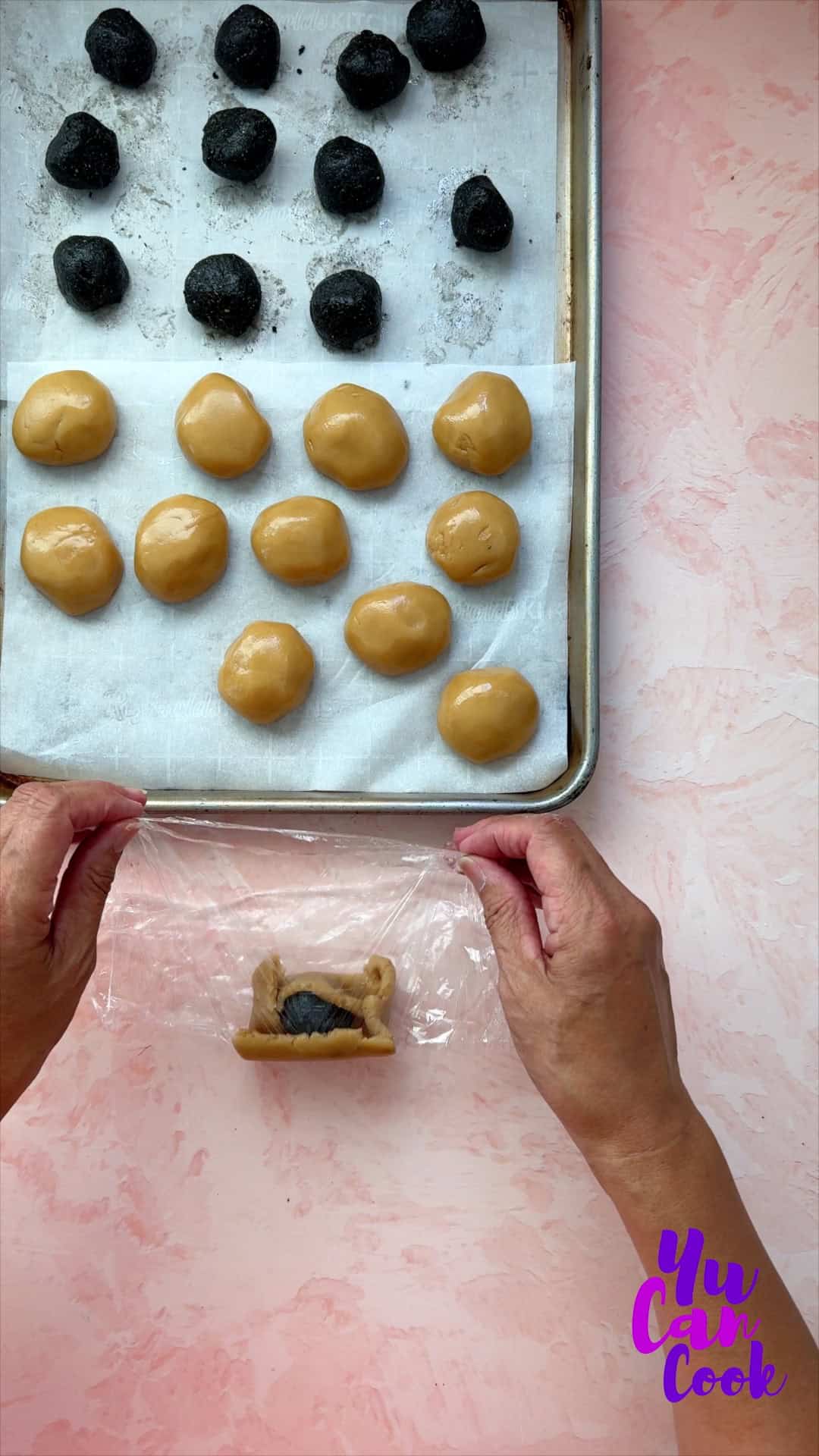 Black Sesame Mooncakes - Yu Can Cook